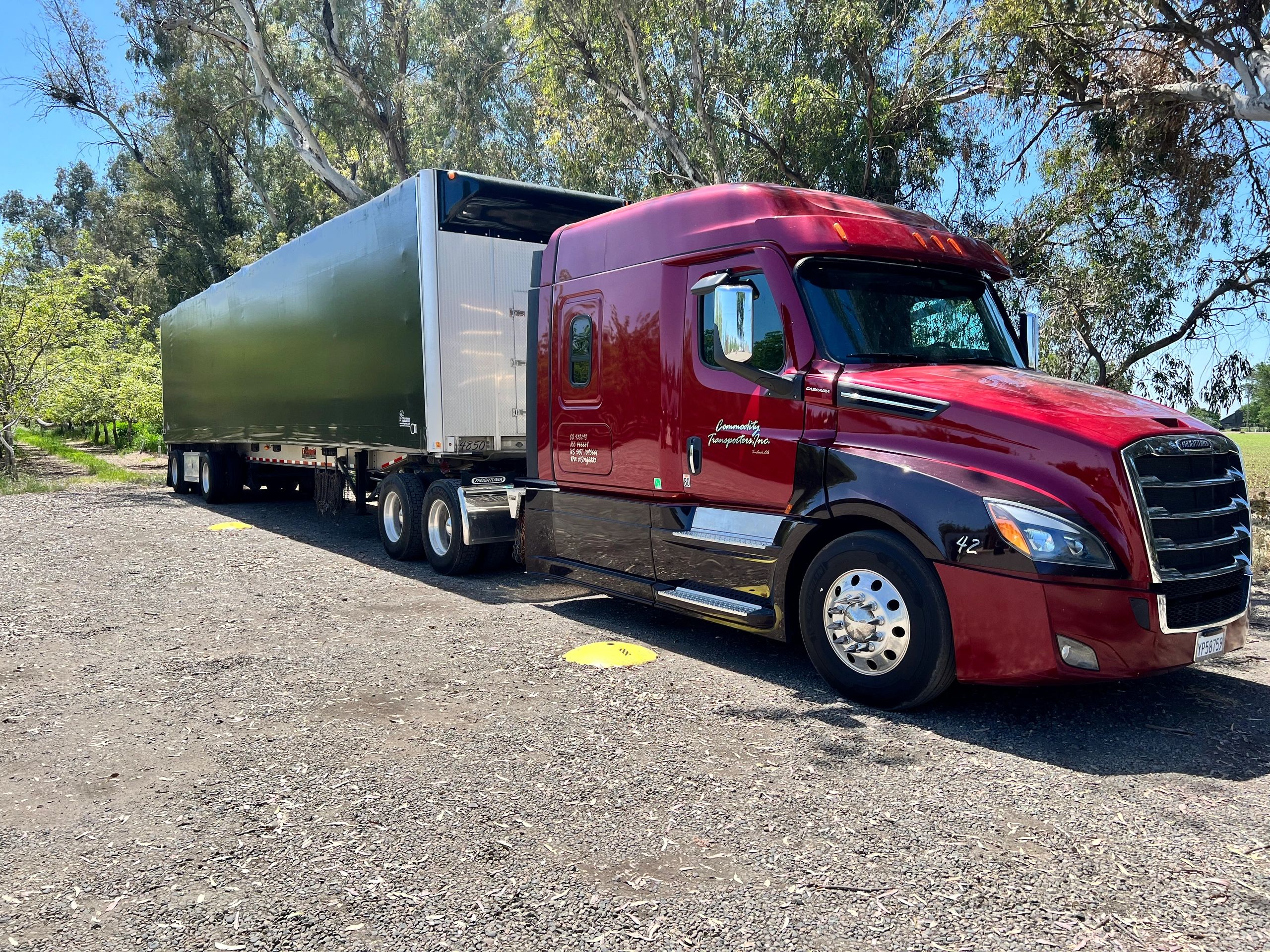 Commodity Transporters, Inc. - Flatbed Freight, Walking Floor